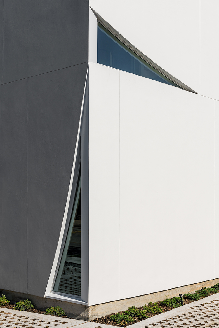 The Transart Foundation for Art and Anthropology - aspire design and home