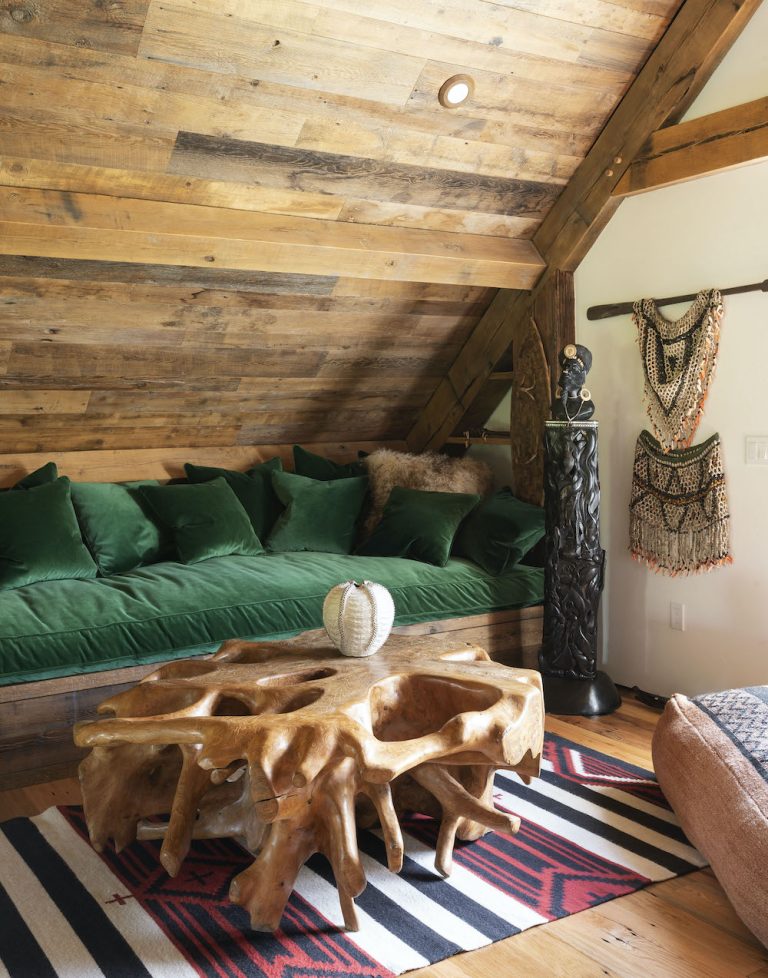 Cozy Quarters: 17 Den Designs To Curl Up In This Winter