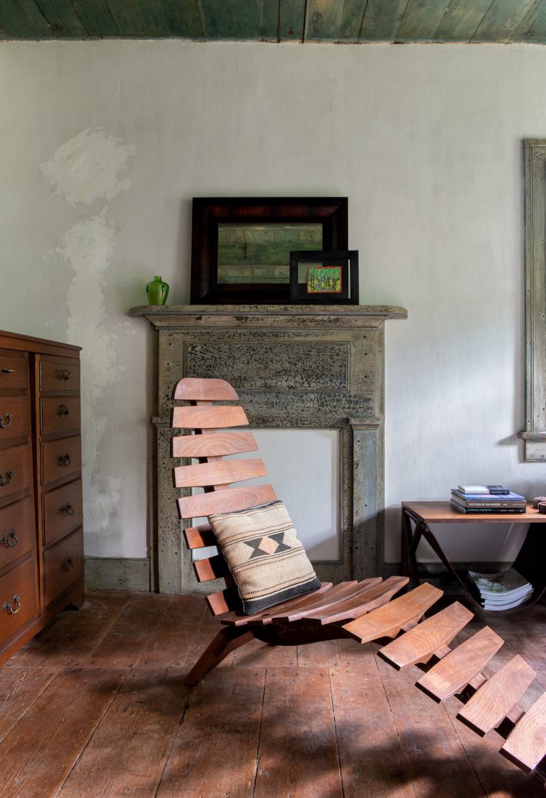 Cozy Quarters: 17 Den Designs To Curl Up In This Winter