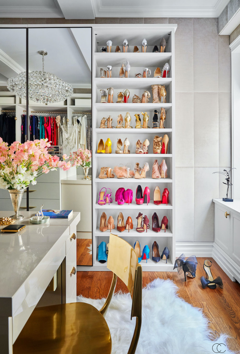 An Expert Guide To Spring Cleaning Your Closet - aspire design and home