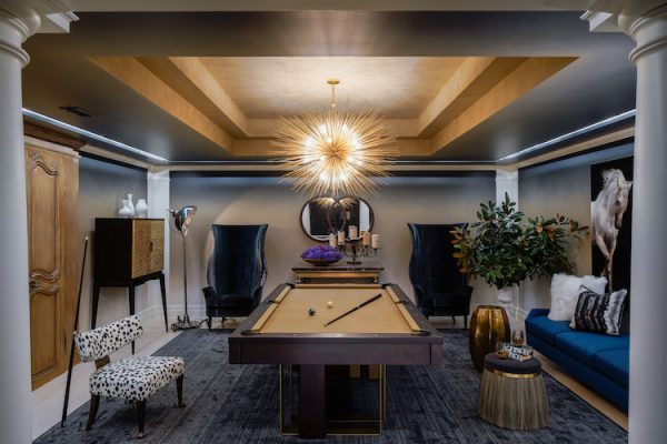 Maria Galiani Brings Cocktail Lounges Vibes To A Chic Billiards Room ...