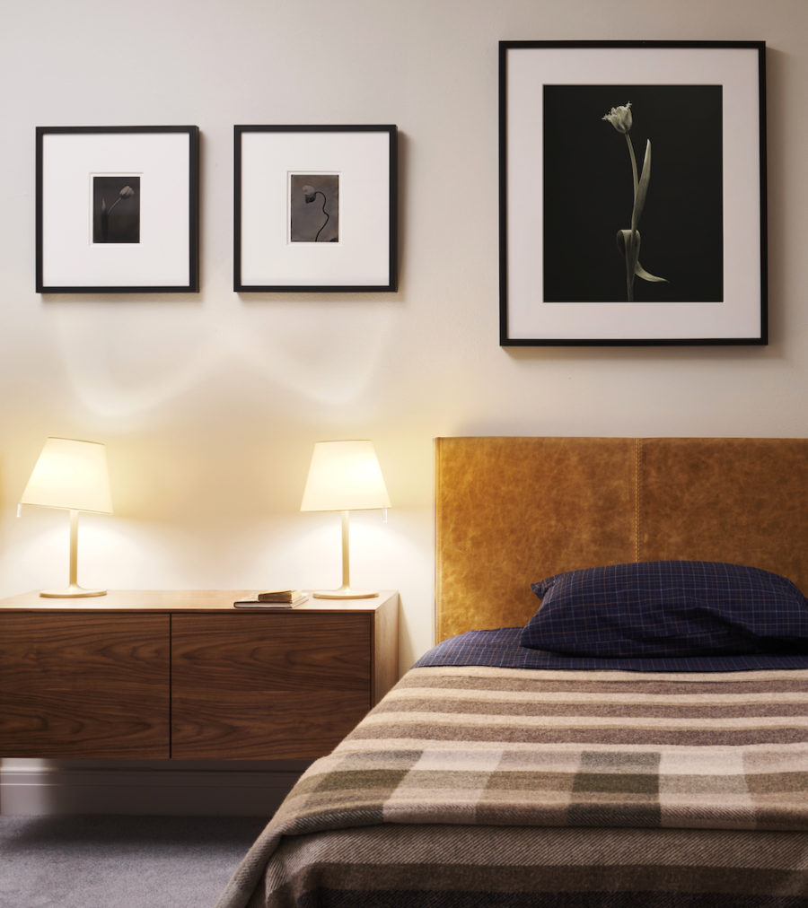 Iconic Midcentury Furnishings Transform A Traditional Pre-War Apartment