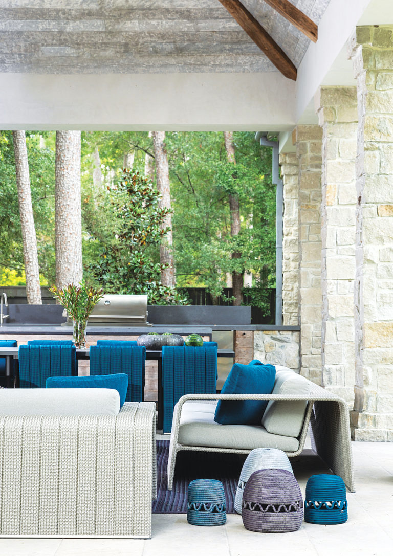 Move The Party Outdoors With These 12 Perfect Porch Designs