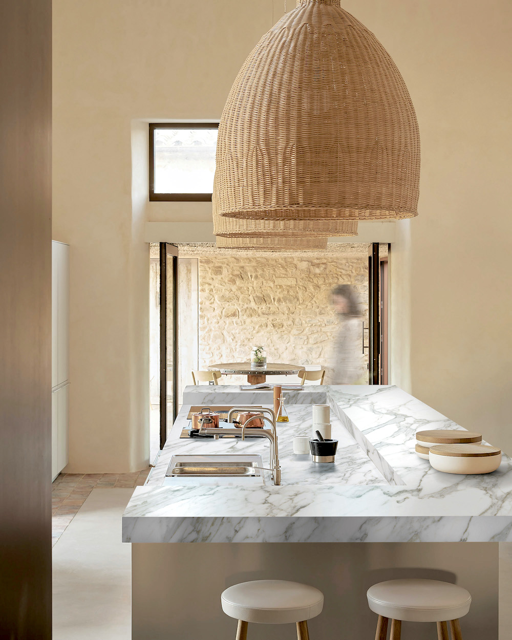 Calacatta Royale Stone - aspire design and home