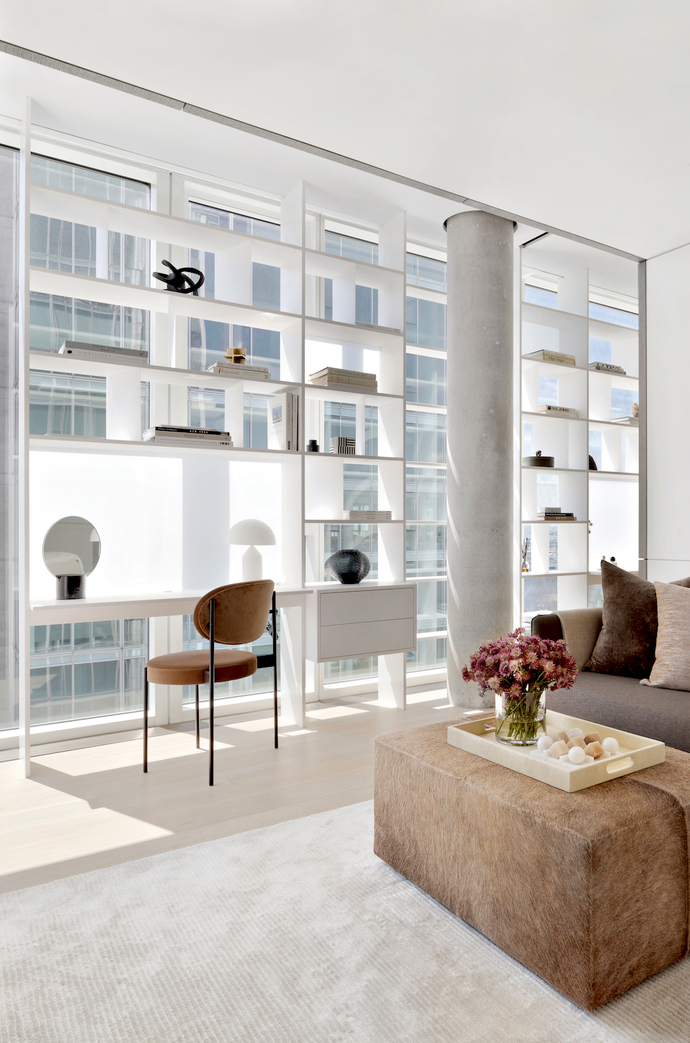 Workshop/APD Plays With Sweeping Views In A Manhattan Apartment