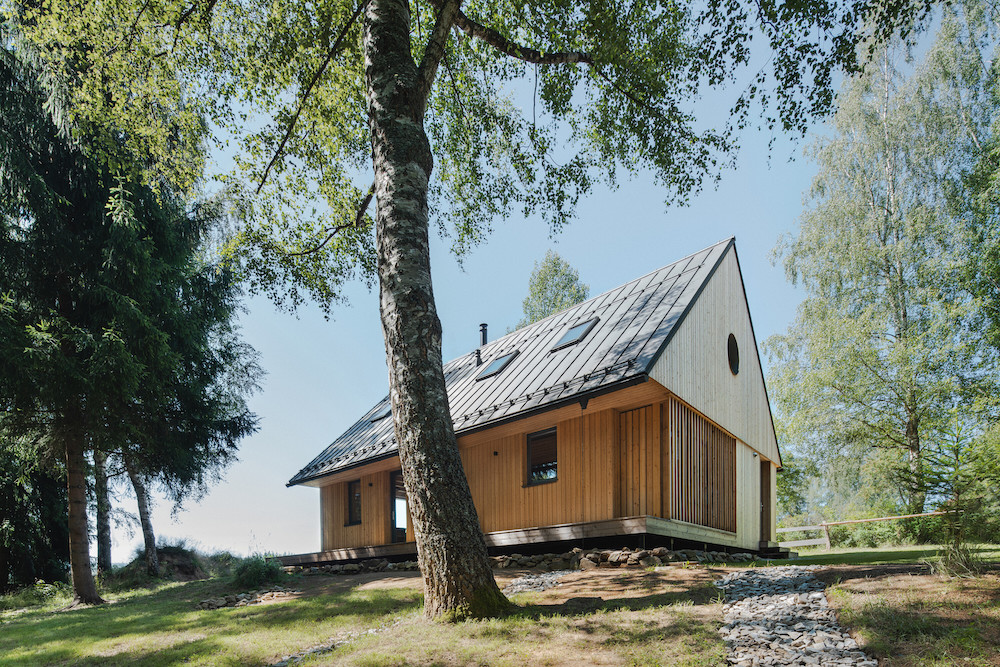 A Lakeside Cabin So In Touch With Nature It's Nearly Entirely Recyclable