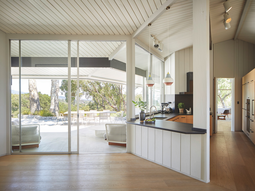 Lisa Meier Updates A Midcentury Masterpiece In Southern California