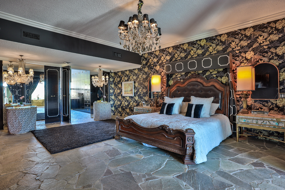 Inside Zsa Zsa Gabor’s Lavish Pink Palm Springs Pad • EnerLux Windows ...