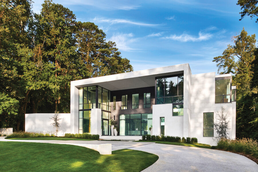 This Contemporary Modern House Connects All The Bases