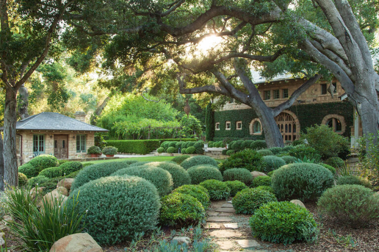 Architect Marc Appleton Updates An 1891 California Compound