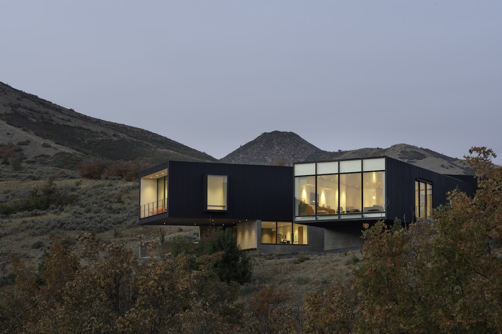 Designer Friday: An aspire Exclusive Interview With Anne Mooney