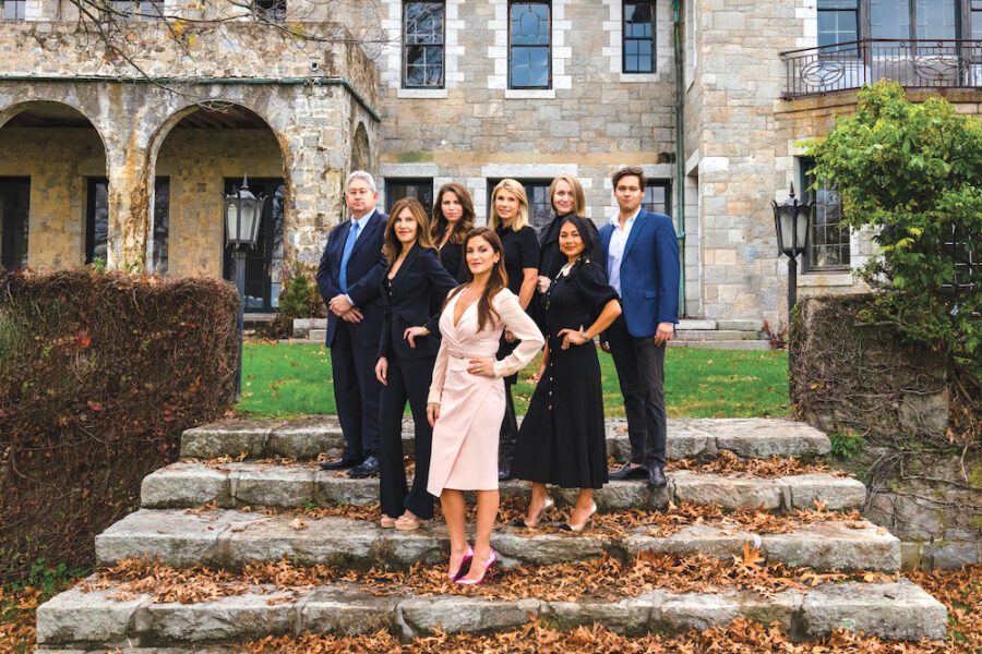 Professional Profiles: Jennifer Leahy Is An Unstoppable Force In Today ...