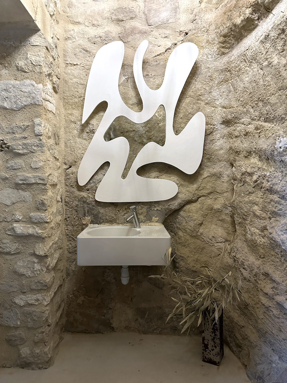 Hannah Polskin Creates A One-Of-A-Kind Collection In Provence