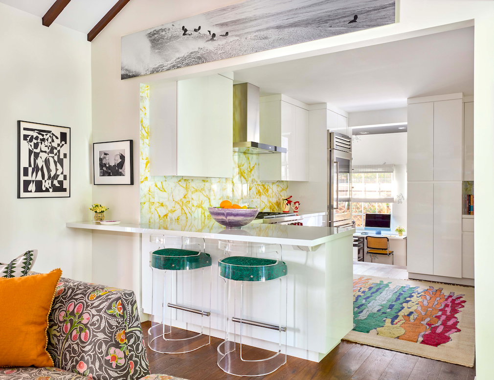 Dekay & Tate Inject Retro Style Into A Thoroughly Modern Design Scheme