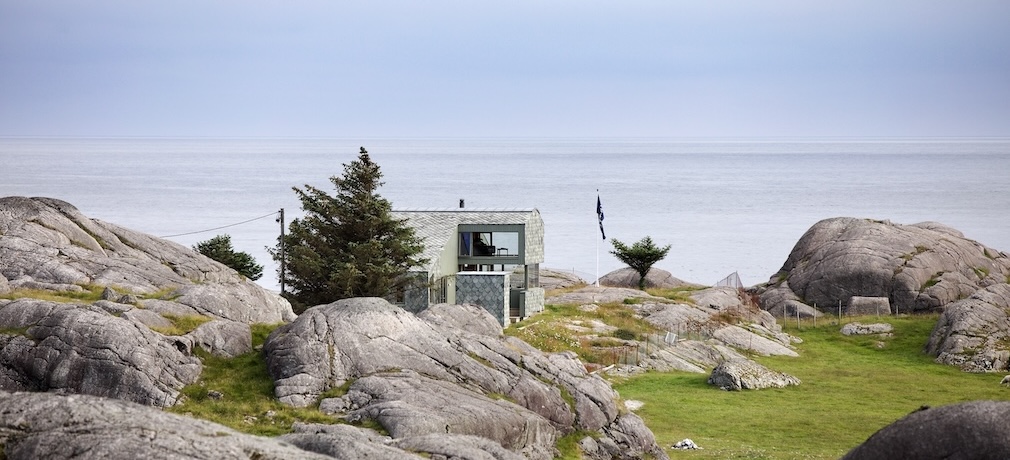 Slated For Change: A Weekend Retreat Wrapped In Reclaimed Stone