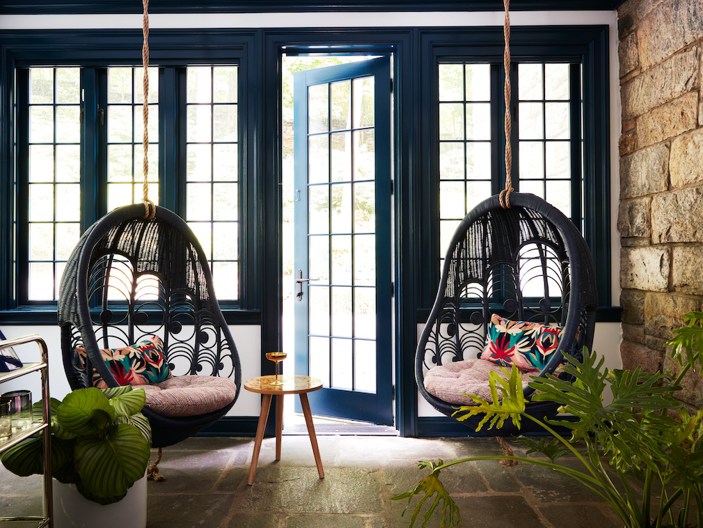 Bold Tradition: Diane Rath Dresses Historic Architectural Details ...