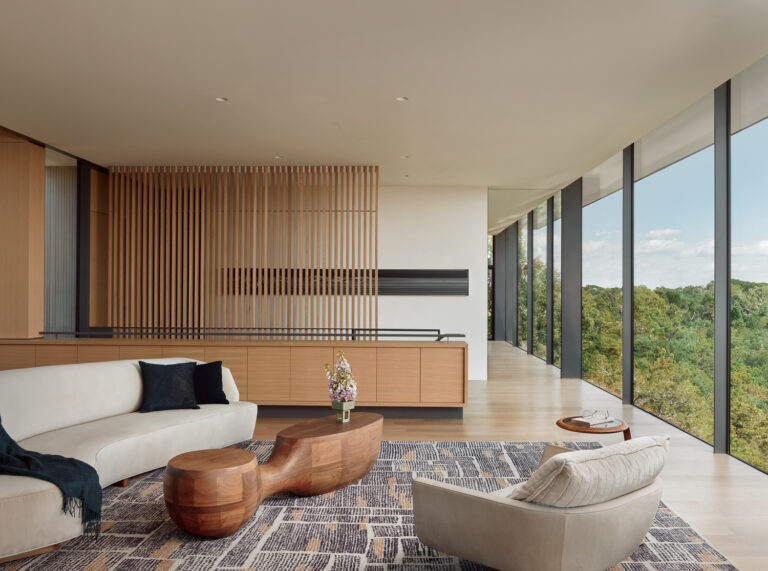 High On A Hilltop: The Barton Hills Residence By Alterstudio Architects ...