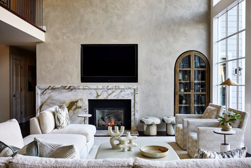 The Drawing Board And Farnady Interiors Give This Waterfront Gem New ...